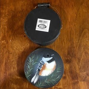 Accents | Nwt Wooden Chickadee Round Box | Poshmark